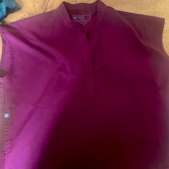 Figs | Tops | Figs Womens Rafaela Burgundy Maroon Scrub Top L | Poshmark